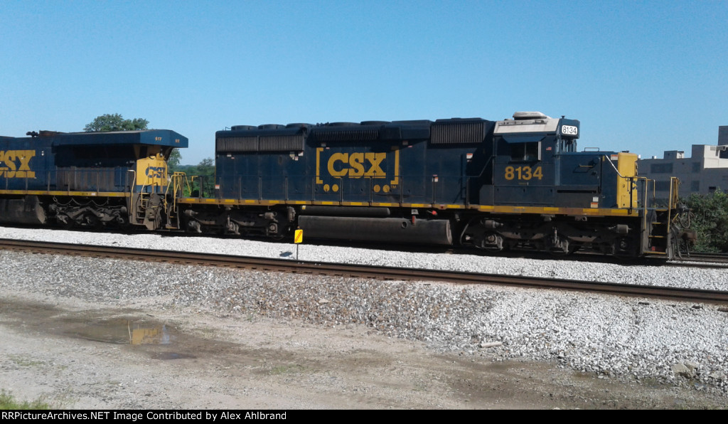 CSXT 8134